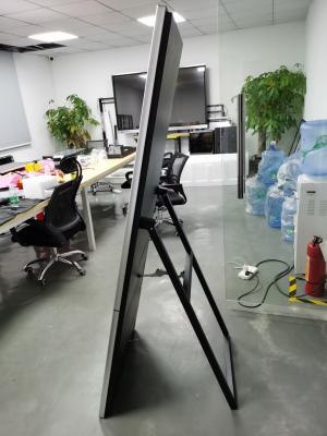 Cina Schermo di pubblicità LCD dello specchio a 43 pollici 32 per la toilette in vendita