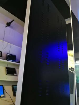 China Máquina ereta da propaganda do LCD do assoalho para o mercado de compra à venda