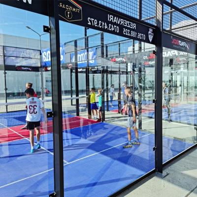 China Competitie Niveau Outdoor Professionele Platform Tennis Sportuitrusting Met CE Certificaat Te koop