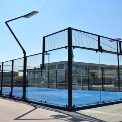 China Premium Panorama Glas Padel Court Professionele tennisapparatuur met volledige aanpassing Te koop
