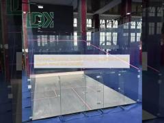 Campo di squash in vetro completo con punti in ceramica Suolo di legno personalizzato opzionale