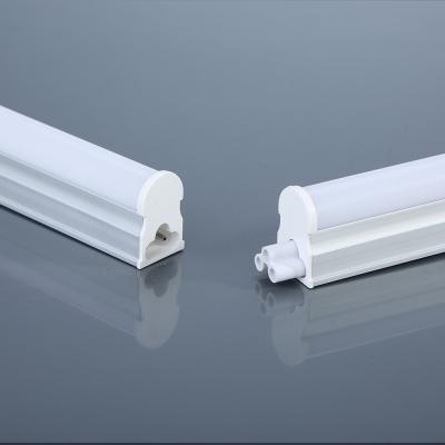 中国 SMD2835 LEDの破片のための統合された600mmT5 LEDの蛍光灯/T5 LEDランプ 販売のため