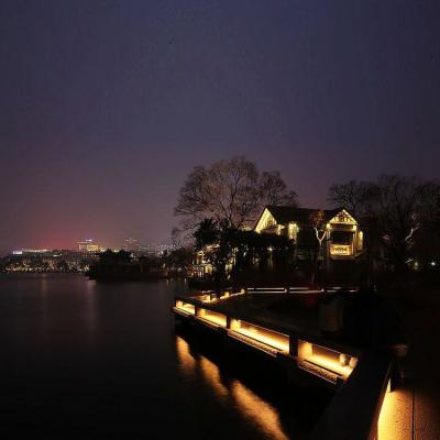 Cina Rondella Ip65 della parete del LED per la luce lineare di costruzione all'aperto della decorazione DMX512 RGB 12w LED in vendita