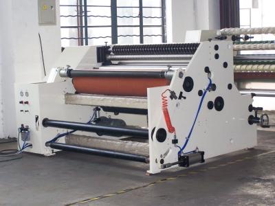 China Automatic Non Woven Slitting Machine 1800-3200mm Slitting Rewinding Machine for sale