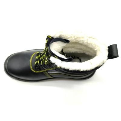 Cina Stivali da piedi da uomo in pelle nera in acciaio anti-foratura Stivali di sicurezza per l'inverno in vendita