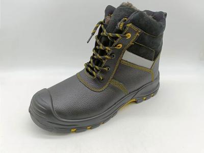 Cina Scarpe da lavoro a ghiaccio resistenti all'inverno Isolate Scarpe da lavoro in pelle marrone Scarpe da piedi in acciaio per uomini in vendita