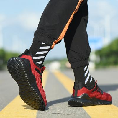 Cina Calzature da lavoro leggere di moda pratiche più comode Calzature da lavoro da uomo in vendita