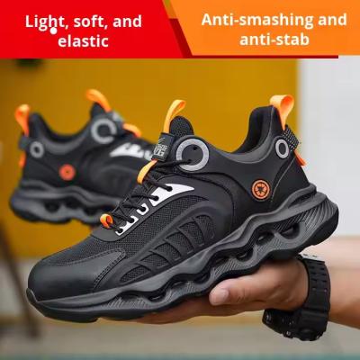 Cina Scarpe da lavoro in maglia volante TPU con suola in EVA per la sicurezza industriale, intersuola in Kevlar, punta in acciaio, anti-perforazione e anti-schiacciamento in vendita