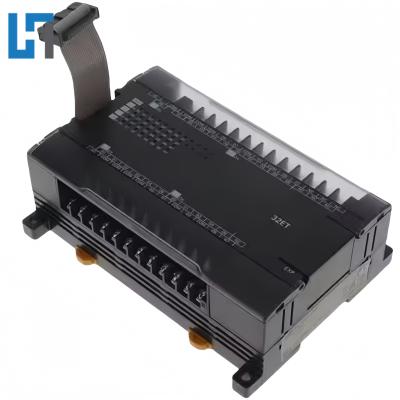 China CP1W-32ER Módulo de programación PLC Omron Controlador de automatización industrial en venta