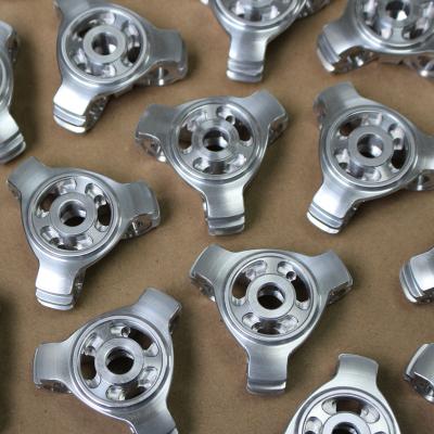 Cina Finitura superficia di verniciatura su misura della selezione di seta di alluminio delle parti di CNC in vendita