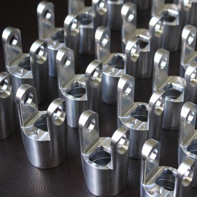 중국 아노다이징 넓은 표면가공도 옵션을 분사기로 닦는 빠른 CNC 정밀 금속 부품 판매용