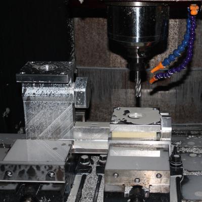 Cina Pezzi meccanici di alluminio di CNC di alta precisione che anodizzano finitura superficia di verniciatura in vendita