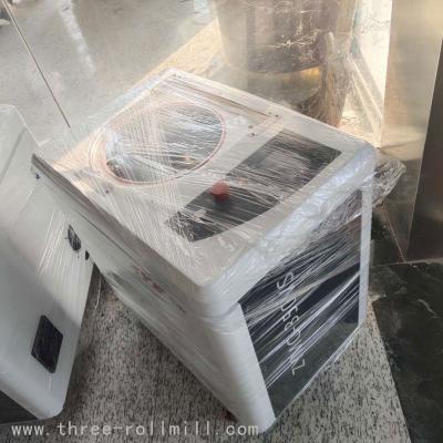 Cina Miscelatore centrifugo del doppio touch screen delle tazze 350ml 2000RPM 1.5KW in vendita