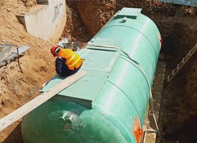 Cina Serbatoi settici Serbatoi di stoccaggio in FRP Macchine idriche per il trattamento delle acque reflue in vendita