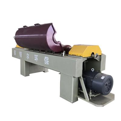 Cina Centrifugatrice decanter a vite orizzontale LW-650 per la separazione e disidratazione dei fanghi di petrolio in vendita