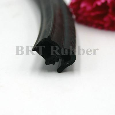 Cina Customized Fire Resistant EPDM Rubber Seal Strip For Rail Vehicle in vendita