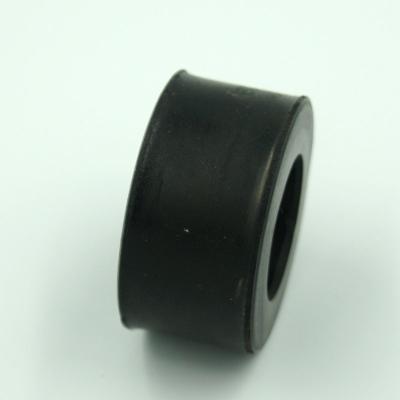 Cina Natural Customized Material Molded Rubber Parts Protector For Boats Oem in vendita