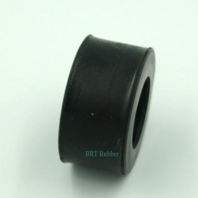 Cina Natural Customized Material Molded Rubber Parts Protector For Boats Oem in vendita