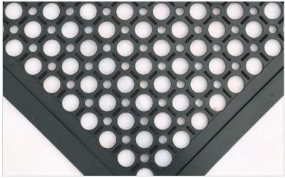 Cina Interlocking Drainage Rubber Door Mats Sheet For Kitchen Antislip in vendita