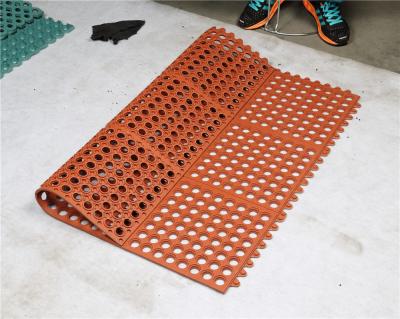Cina bagno di gomma Matats di slittamento di 12mm non in vendita