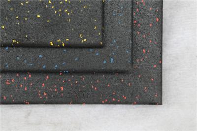 China Kleurrijke Multifunctionele Rubber de Antisteunbalk Openlucht Binnen van de Betonmolentegel Te koop