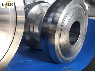 Cina Tolleranza fendentesi di sostegno orizzontale di resistenza 0.05mm del rotolo d'acciaio del HSS in vendita