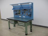 China Multi Functional Stainless Steel Workbench , Powder Coated Mental Workbench for sale