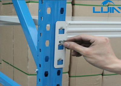 Cina Scaffali a uso medio della scaffalatura del magazzino, scaffali d'acciaio ad alta densità di stoccaggio del magazzino in vendita