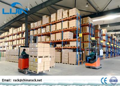 Cina I multi scaffali funzionali di stoccaggio del magazzino, spolverizzano lo scaffale rivestito del pallet del metallo in vendita