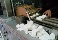 China Fully Automatic round make up cotton pad making machine for sale