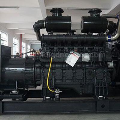 Cina 270kva 550kva Slow Turning EPA approvato generatore di motore diesel raffreddato ad acqua per uso marino set di frequenza fissa in vendita