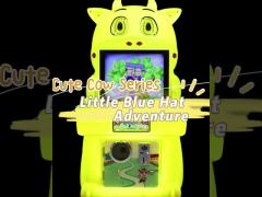 Coin op Arcade Children‘s Mall Robot Little Blue Hat Adventure Single Person Joystick Game Machine (Robote do Centro Comercial Infantil)