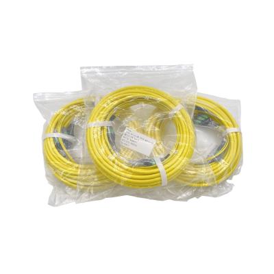 Cina KEXINT FTTH MTP PRO G657A2 36 svuota il cavo di toppa a fibra ottica 15m 20m 30m in vendita