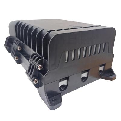 China Pole Mounted Fiber Optic Distribution Box SC 16 Cores Or LC 32 Cores Adapter for sale