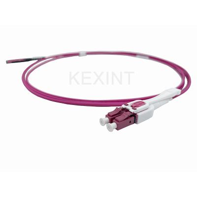 中国 KEXINT 2M MDC UPC から LC UPC Uniboot デュプレックス マルチモード OM4 LSZH (OFNR) 2.0mm 光ファイバーパッチケーブル 販売のため