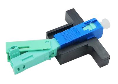 Китай Гофрируйте инструмент одиночного режима FTTH керамического соединителя оптического волокна SC UPC слота v быстрого быстрый продается