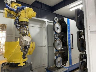 China Intelligent Constant Force Robot Grinding Machine 6 Axis For Alloy Wheel Hub for sale