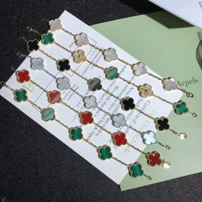 Cina l'annata dell'oro 18K ha personalizzato i braccialetti Van Cleef & Arpels dell'oro in vendita