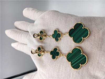 Cina Orecchini di verde di forma del fiore delle donne dei gioielli dell'oro di Van Cleef Arpels 18K in vendita
