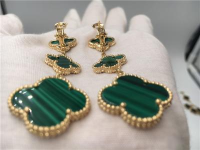 Cina Orecchini di verde di forma del fiore delle donne dei gioielli dell'oro di Van Cleef Arpels 18K in vendita