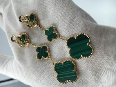 Cina Orecchini di verde di forma del fiore delle donne dei gioielli dell'oro di Van Cleef Arpels 18K in vendita
