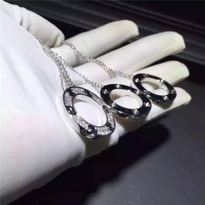 Cina collana di amore dell'oro bianco 18K, collana reale dell'oro bianco di Diamond Paved 18k in vendita