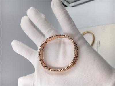 Cina Braccialetto fatto a mano dell'oro del lusso 18K nessun diamante/pietra preziosa con il certificato dei gioielli in vendita
