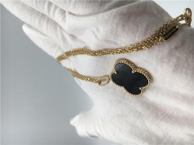 Cina Collana lunga di Alhambra di stile 18K dei gioielli d'annata di lusso dell'oro per l'amica in vendita