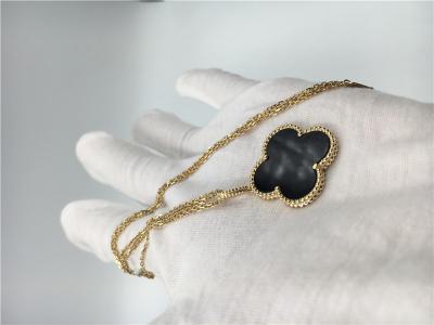 Cina Collana lunga di Alhambra di stile 18K dei gioielli d'annata di lusso dell'oro per l'amica in vendita