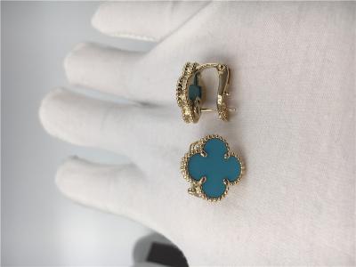 Cina Oro giallo di Van Cleef Arpels Sweet Alhambra Earstuds 18k con turchese in vendita