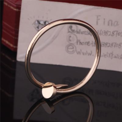 China Luxury Diamond Necklace with 18k Gold Plated VS2 Clarity Round Cut Diamond Pendant for Formal Occasions for sale