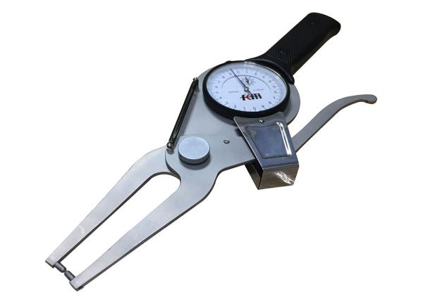 Quality Small Throat Type 0-20mm Outside Dial Caliper Gauge With 0.01mm Graduation for sale