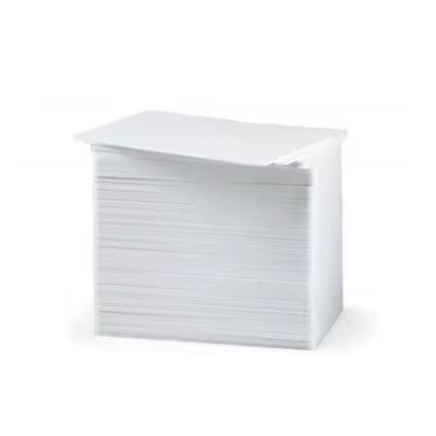 Cina 13.56Mhz 85.5*54mm Carta RFID in plastica stampabile Bianco in bianco Autoprintatura a getto d'inchiostro in vendita