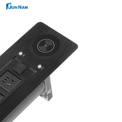 Cina Con caricabatterie USB e ricarica wireless in vendita